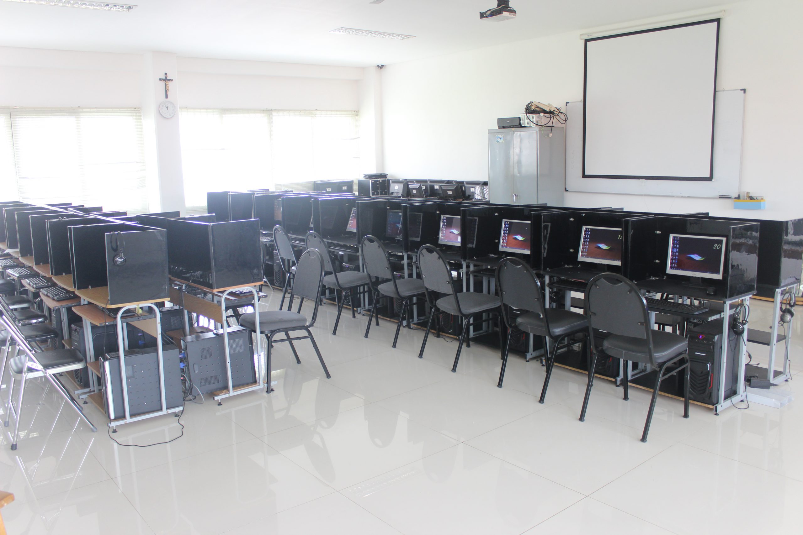 Fasilitas SMP – Kampus Santa Maria – Official website